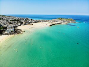 Best Places to Live in Cornwall | Moving to Cornwall - First In The Door